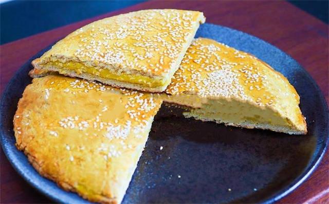 Homemade Coarse Grain Oatmeal Sweet Potato Cake, low in sugar, low in ...