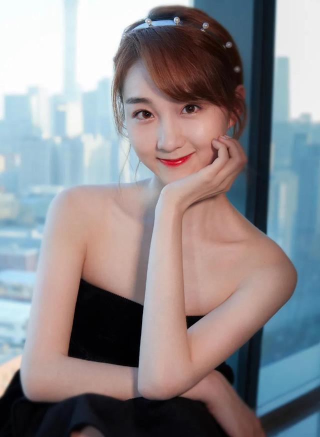 Li Zixuan, Appreciation of Meitu Series - iMedia