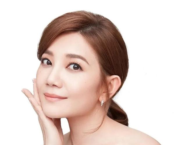 How many of Liang Jingru's classic songs do you remember?What is ...