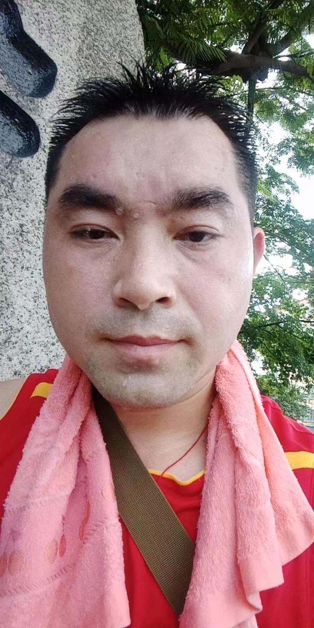 Celebrities born in 1987 - iMedia