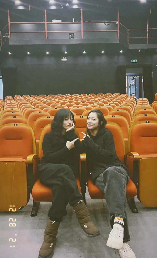 Zhuang Dafei took photos to bid farewell to "Rock and Roll" - iMedia