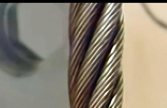 Why are the aircraft carrier arresting cables costing as much as 10 ...