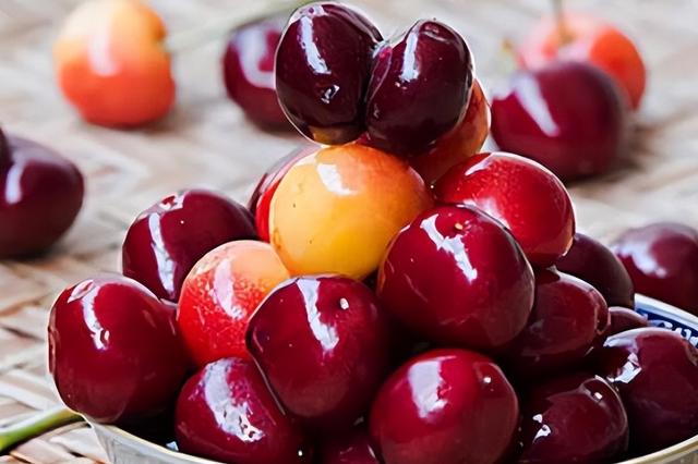 When buying cherries, don't just buy big ones, pay attention to these 5 ...