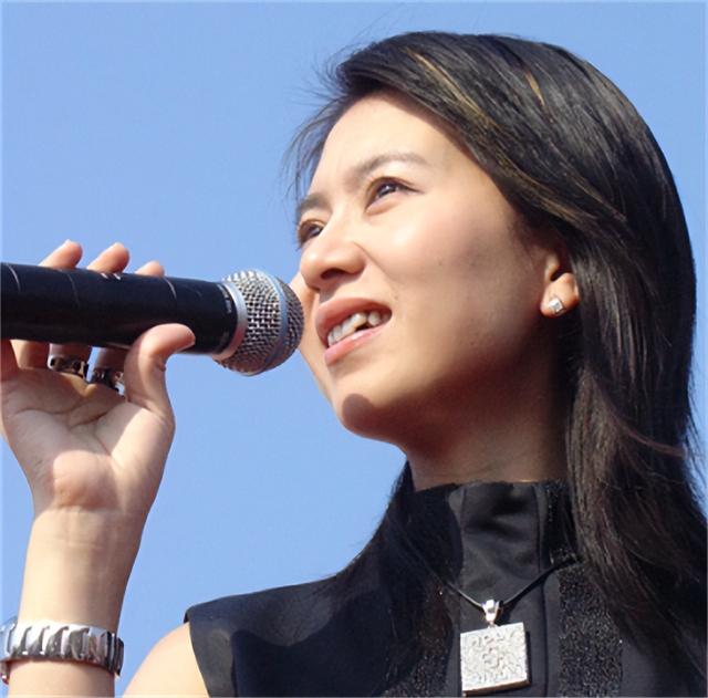 The recent situation of former international footballer Li Bing and ...