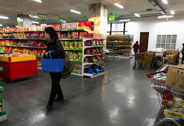 North Korea Watch How Do North Koreans Shop IMedia north-korea-watch-how-do-north-koreans-shop-imedia