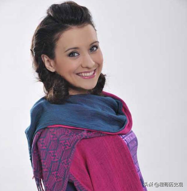 Liu Lida: Chinese-Russian mixed-race beauty, great-grandfather is Liu ...