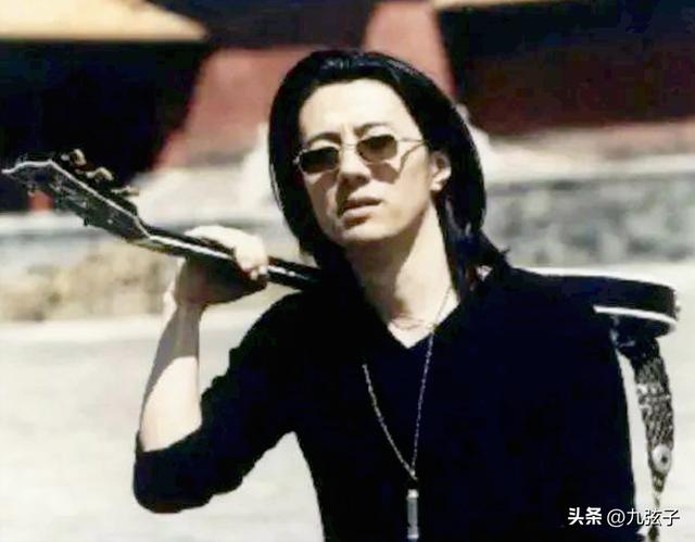 What charm does Liu Yun have that makes Zheng Jun, a "rock veteran ...