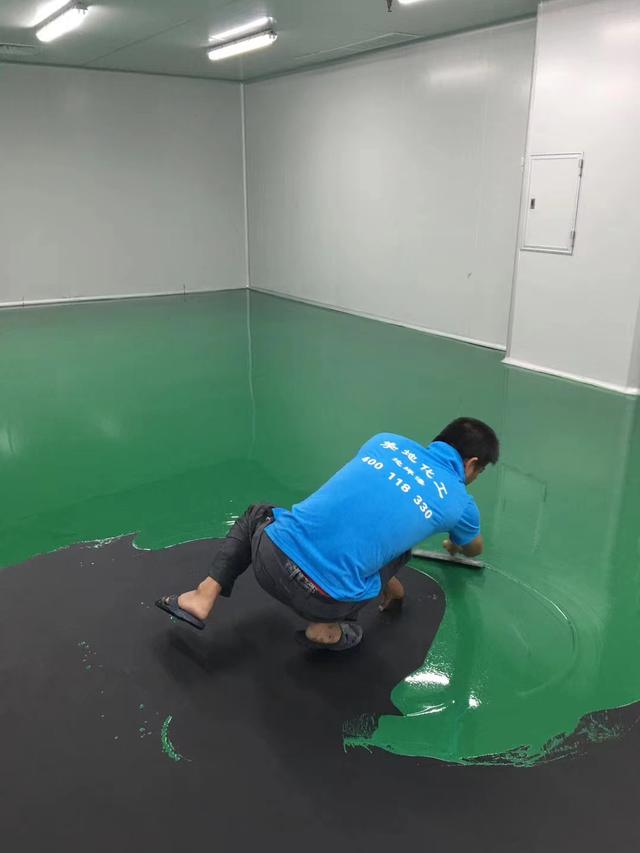 Briefly describe the characteristics and construction requirements of ...