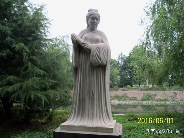 Song Dynasty female lyricist Li Qingzhao Kaifeng fan - iMedia