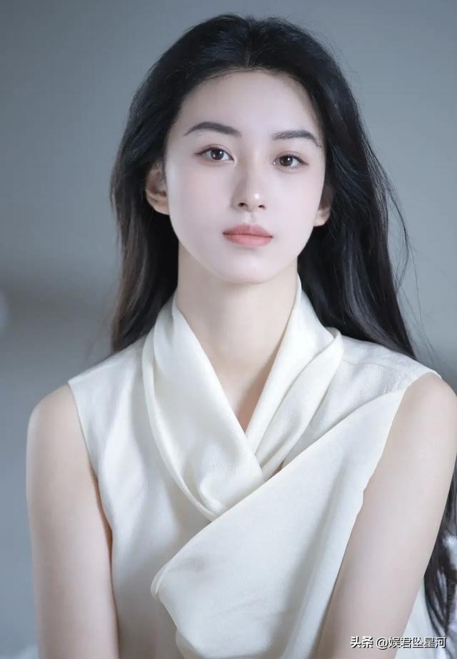 The film version of "The Condor Heroes" started shooting, but the male ...