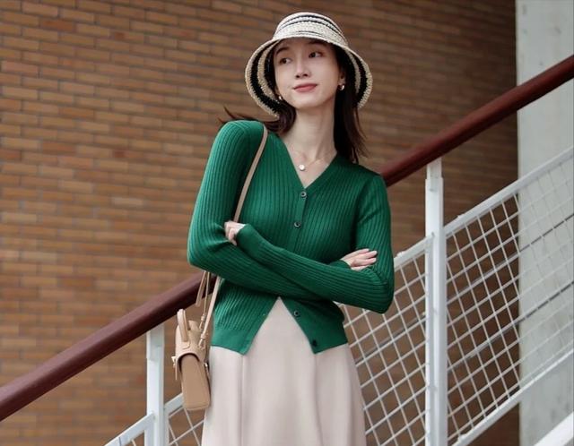 Ordinary people can also copy the exquisite outfits!Simple and casual ...