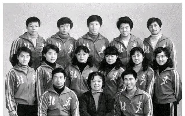 A photo of the Beijing Wushu Team in 1974: Does everyone recognize who ...