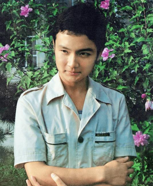 First love at the age of 18, but married at the age of 23, Ouyang ...