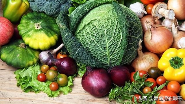 This dish is called the "Queen of Vegetables". It is a laxative, a ...