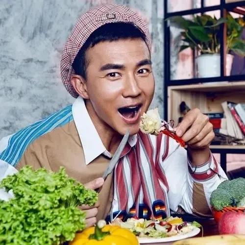 Geng Hong releases pigeons from students, students respond: I have ...