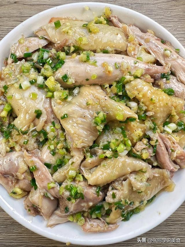 Cantonese-style spring onion ginger chicken, tender and juicy ...