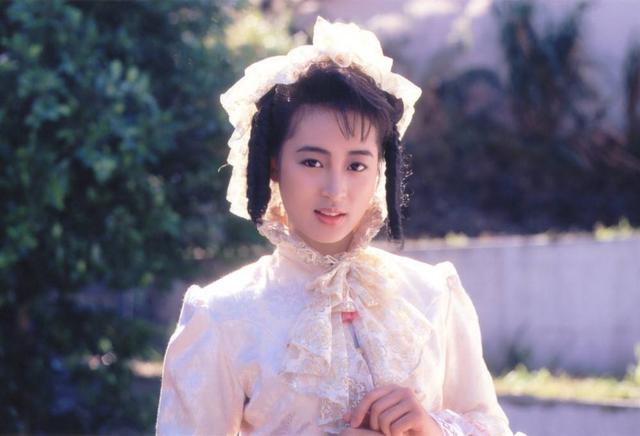 Li Meixian: Expected to be Zhao Yazhi's successor, why did she suddenly ...