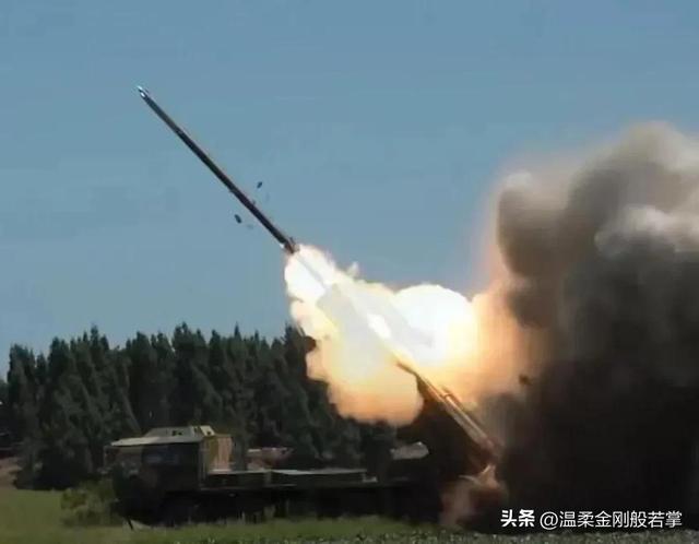 Taiwan's sharp weapon "PHL-16" long-range rocket launcher, Taiwan's ...