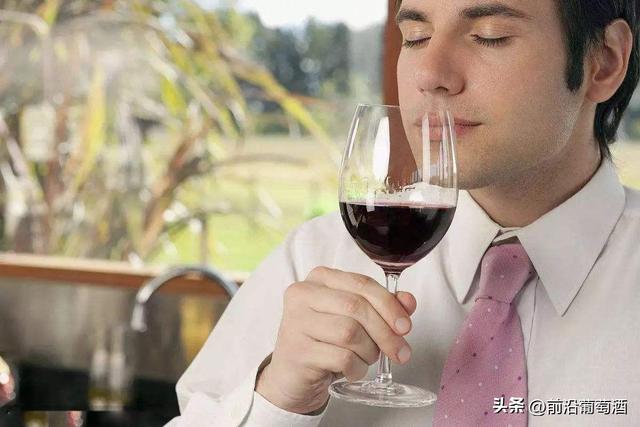 How does the unpleasant smell of wine come about?What unpleasant smells ...
