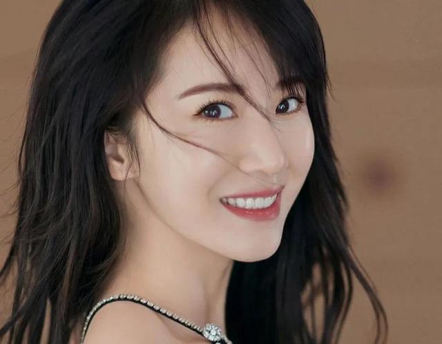 Beautiful wallpaper sharing Li Nian - iMedia