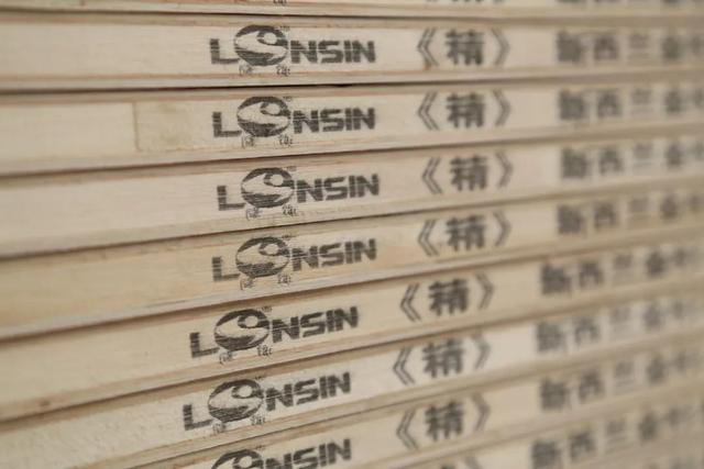 Three ways to teach you to distinguish between true and false Longshi ...