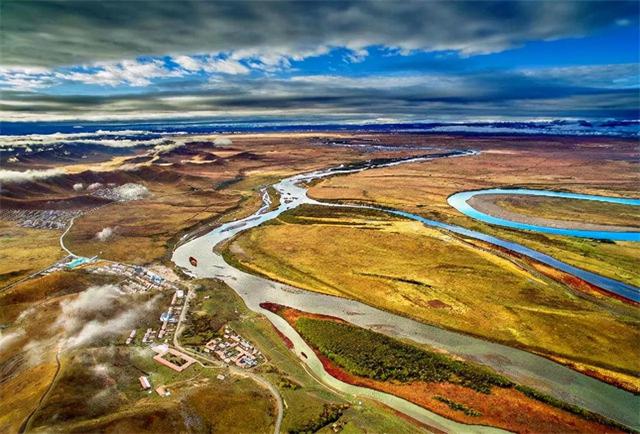 Liangzhou Ci (Wang Zhihuan) - iMedia