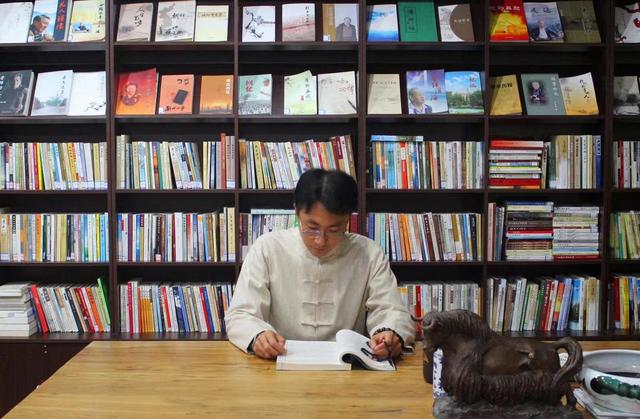 Feng Zhiliang, Director of the China I Ching Culture Museum: Sixteen ...