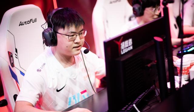 「UZI和Doggo僅是T4」？LPL射手梯度圖引發熱議，阿水超越GALA - 頭條匯