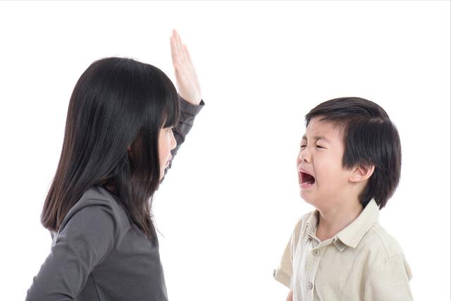 Don't blame the child for being disobedient! These 6 behaviors are ...