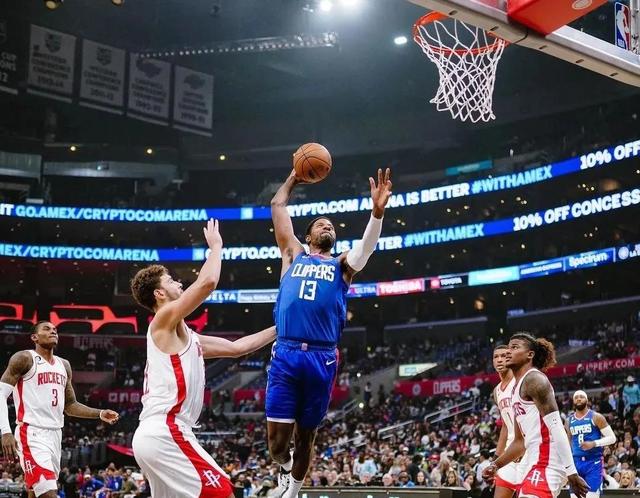 Difficult jump shot lore!35+9+8+6+5!He was amazing but couldn't stop ...