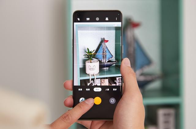 Professional image chip + 3A algorithm + Hasselblad color, can mobile ...