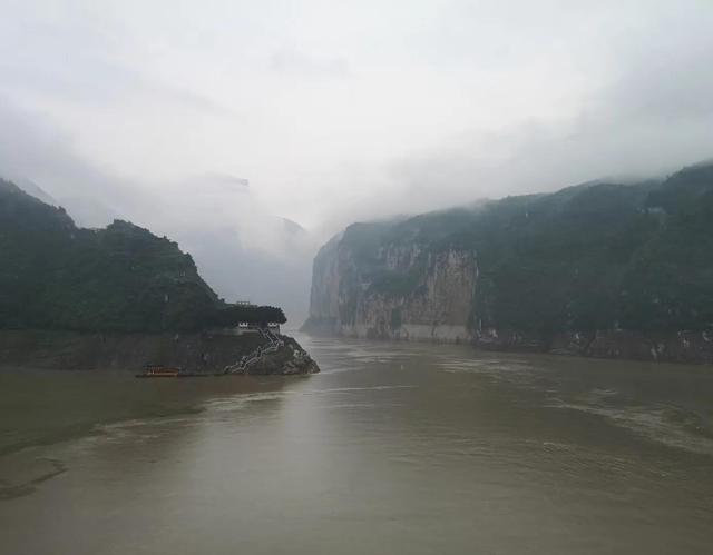 Three Gorges Cruise Tour - iMedia