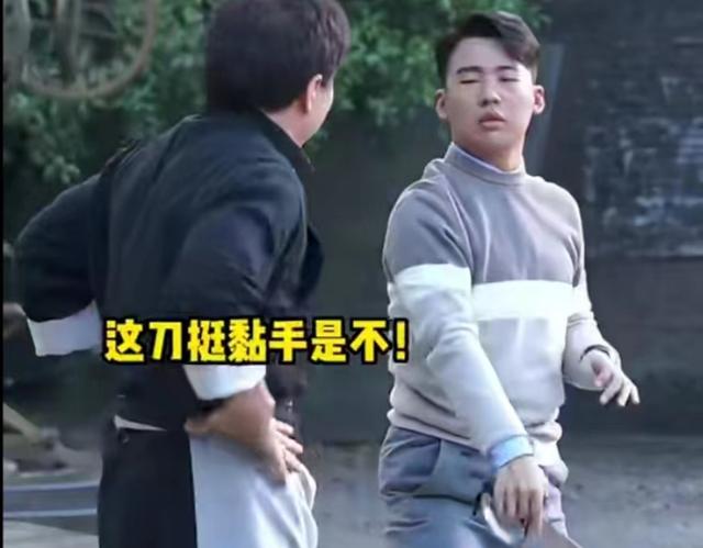 Jackie Chan taught Guo Qilin how to use eight chopping knives, Da Linzi ...