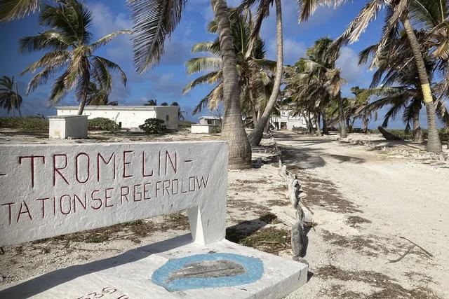 "Desert Island" - Bird's Paradise, Tromelin - iMedia