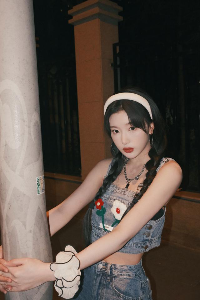 Kong Xue'er: Come on, let's ride the road together - iMedia