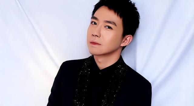 Yu Haoming's sweet street show of affection, his works are well-known ...