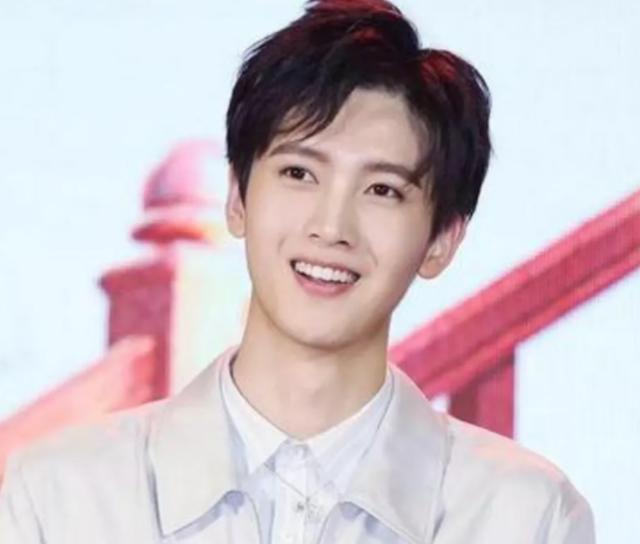 Chen Youwei's relationship exposed?The woman is suspected of being a ...