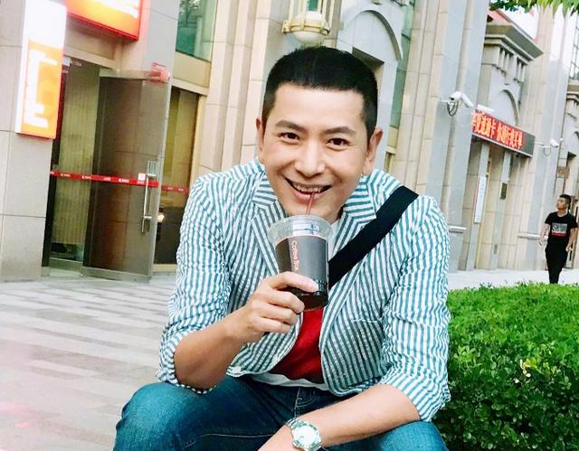 Dai Jun: At the age of 25, he became popular because of "Alian", at the ...