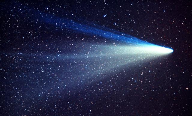 Comets: The oldest messengers in the solar system, and what do they ...