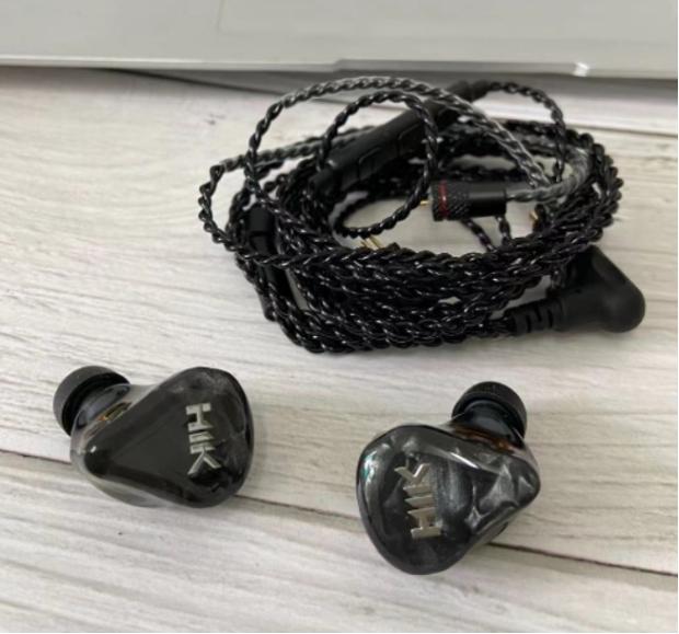 How can wired earphones that know how to promote strengths and avoid ...
