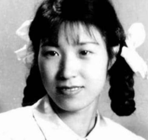 In 1956, Li Yuqin filed for divorce from Puyi, and Puyi recalled many ...