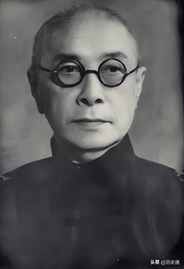 Kang Youwei's apprentice, was re-used by Empress Cixi. He was famous ...