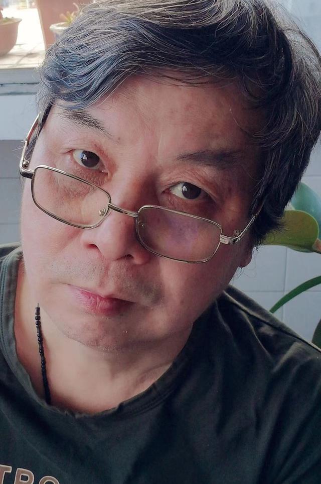 Painter Shi Ruikang - Spring breeze at the bottom of the brush, coke ...