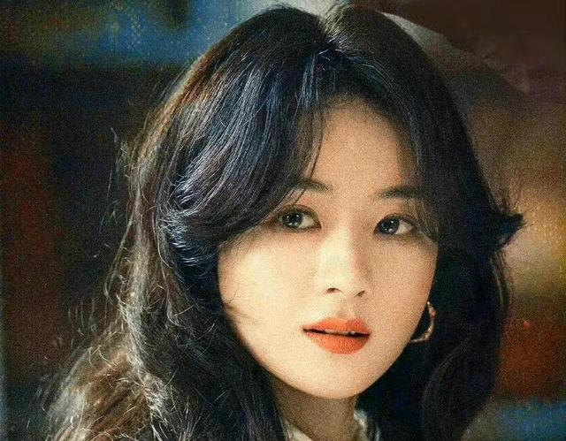 Actor Chen Yuyu in "The Wind Blows Pinellia": I tried my best to lose weight, and I once ...