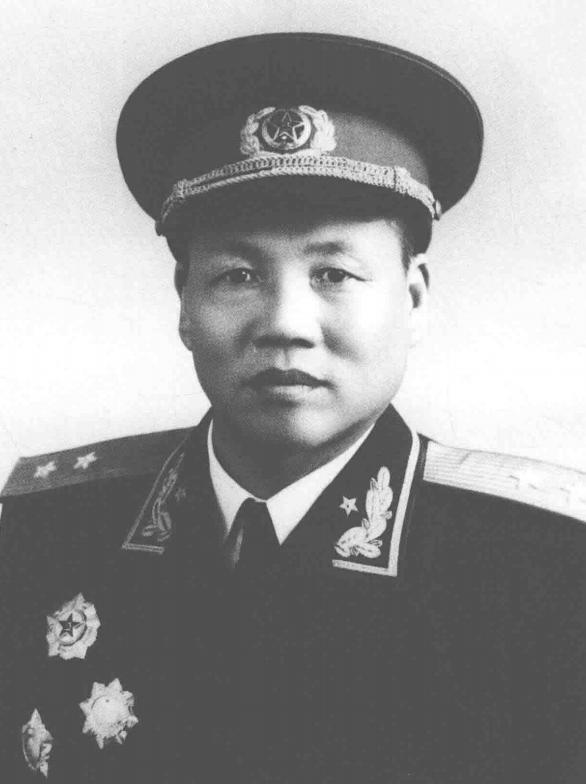 In 1947, Wang Zhen found Chen Geng's love general Liu Jinxuan and ...