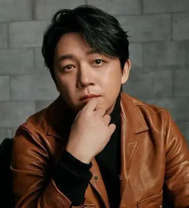 Yueming Pan worked hard in the middle-aged "Forty Not Confused", old ...