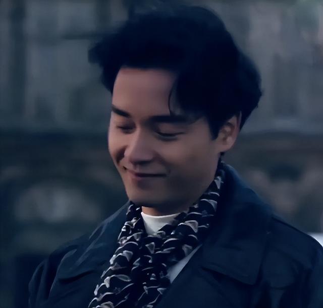 The 20th anniversary of the death of the legendary superstar Leslie Cheung, a short life ...