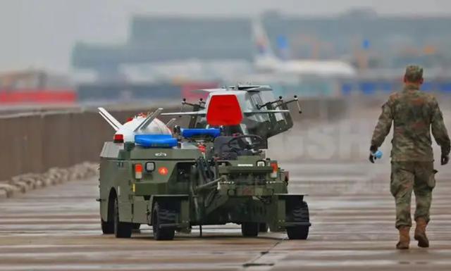 AKF98A stealth cruise missile, or standoff airborne dispenser, has ...