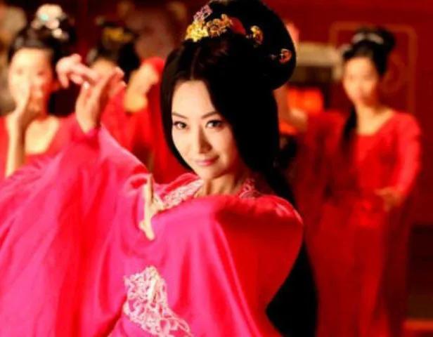 Empress Xiao was born in the Xiao clan in Lanling, which is why she was ...