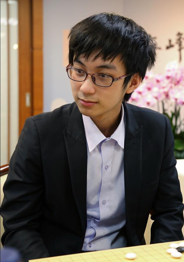 Xu Haohong dominates the 2021 of the world's youngest professional ...